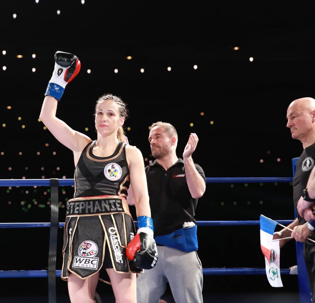 Nos sportives strasbourgeoises : Stéphanie, championne du monde de boxe ...