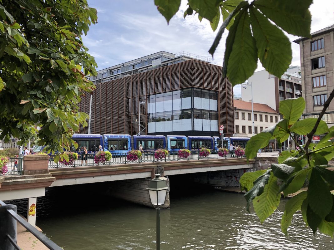 Primark : ça y est, le géant installe ses premiers cintres à Strasbourg