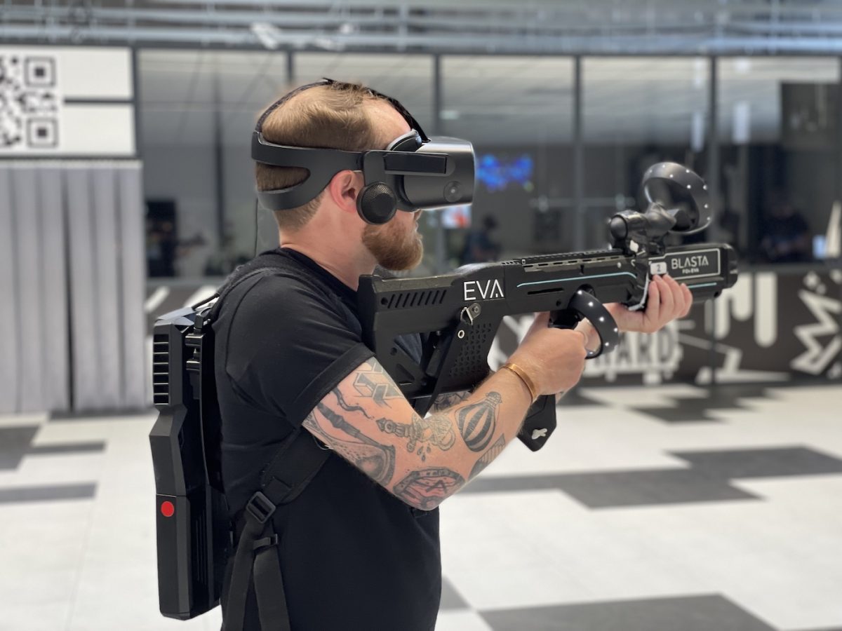 À Strasbourg, la plus grande salle de jeux de VR du Grand-Est accélère ...