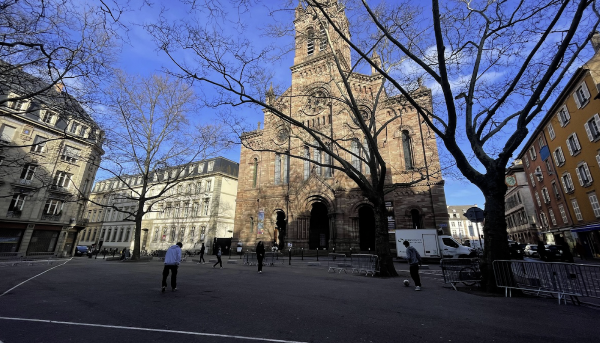 À Strasbourg, les travaux pour métamorphoser la place du Temple-Neuf ...